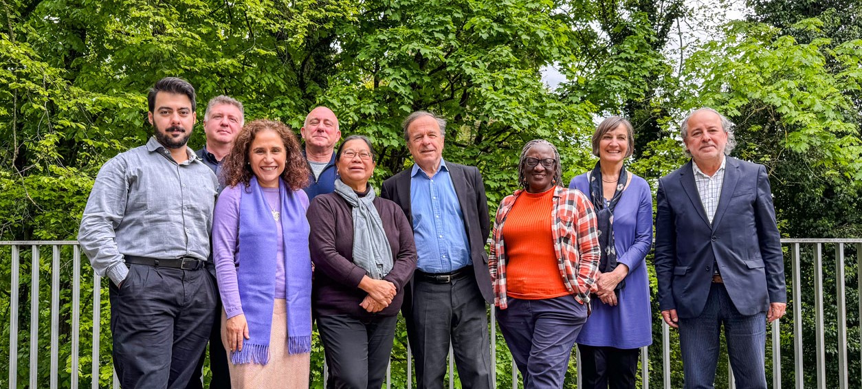 Our governance bodies | APT