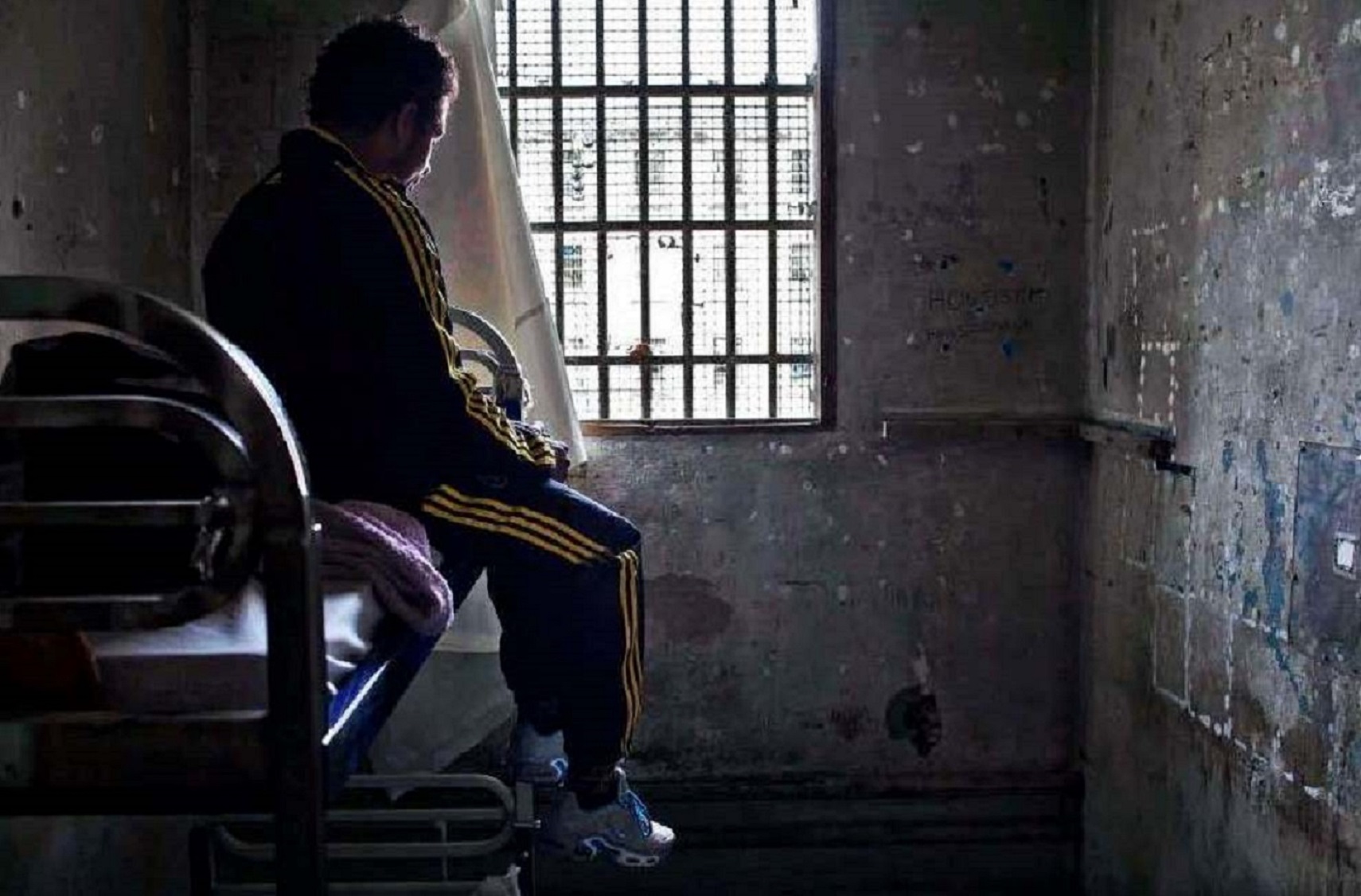 An invitation to reflect on the realities of detention – the French ...
